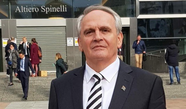 Ivanov nënshkruan dekretin, Dedaj ambasador në Maqedoni - KOHA.net