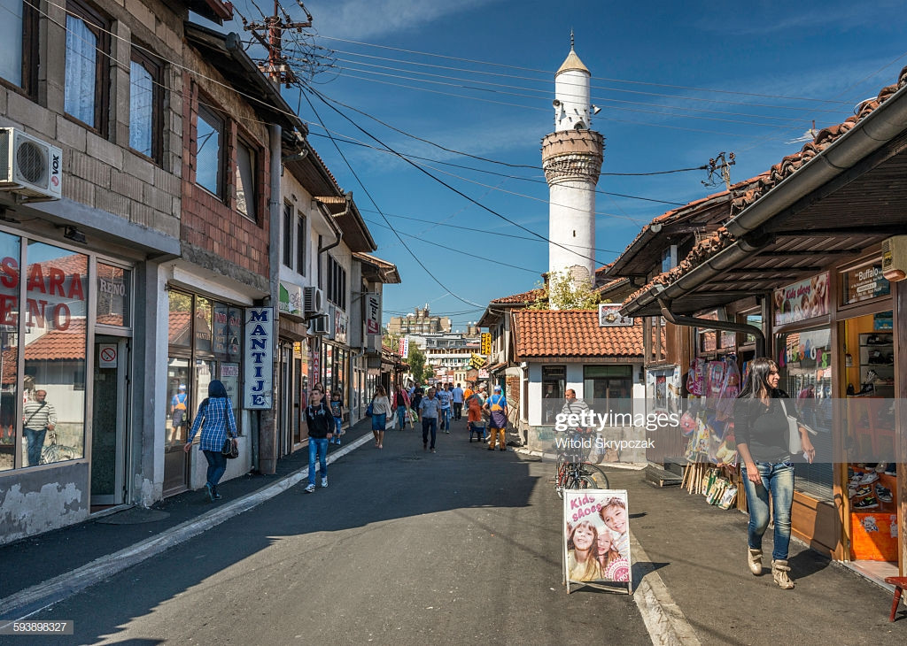 Partia e Uglaninit në Sanxhak kërkon emërtim rrugësh me personalitete ...