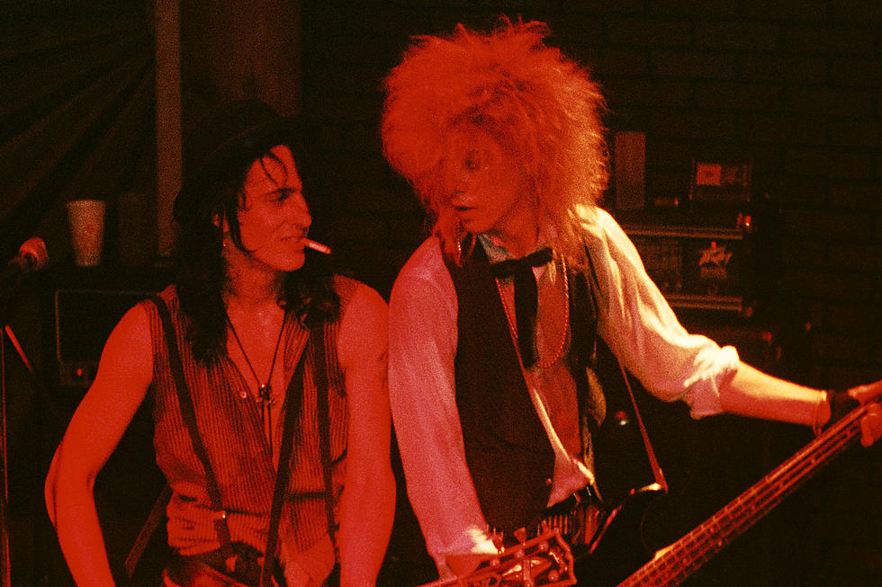 Duff McKagan: Izzy Stradlin thjesht nuk donte të kthehej në “Guns N ...