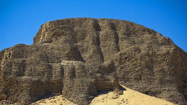 The doors of the 4-year-old pyramid are opened for the first time ...