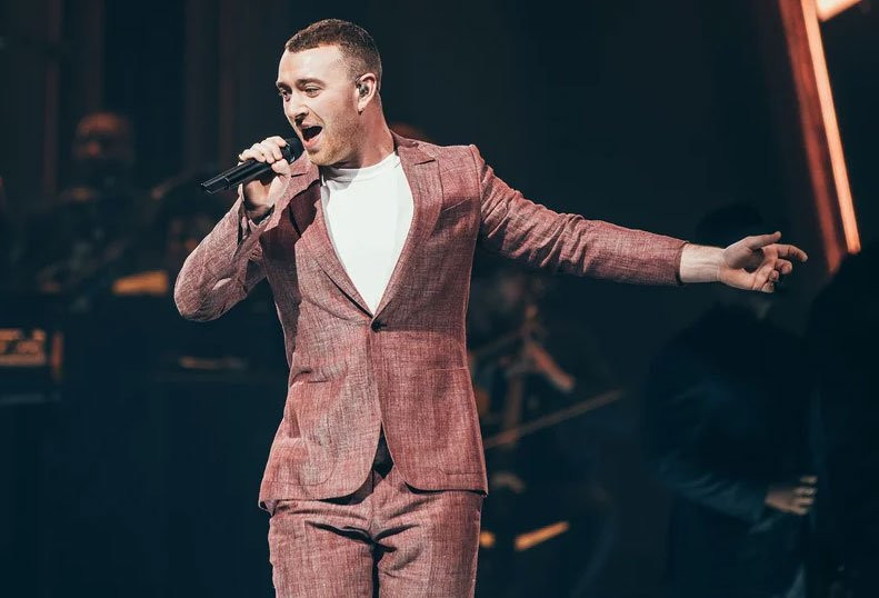 Sam Smith zbulon se nuk ndihet “as mashkull e as femër” - KOHA.net