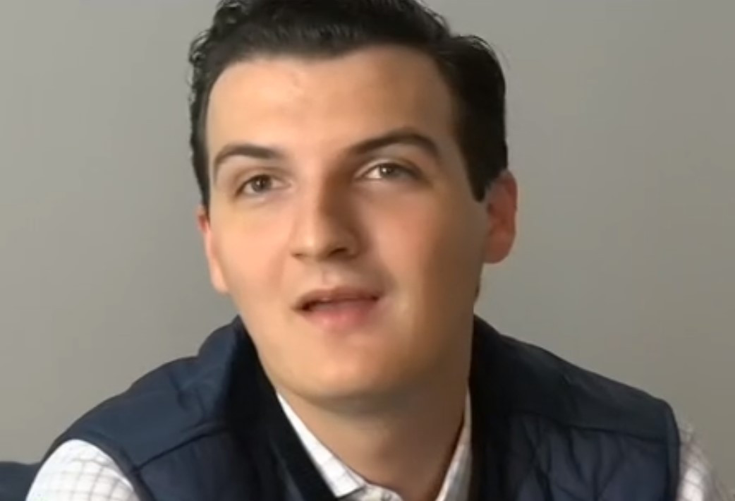 The 27-year-old Albanian who is gaining fame with a new hotel service ...