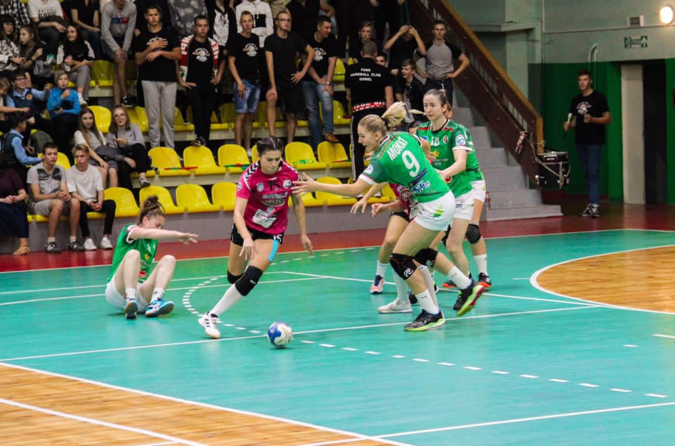 Pengesat e para të pakalueshme për kampionët e hendbollit - KOHA.net