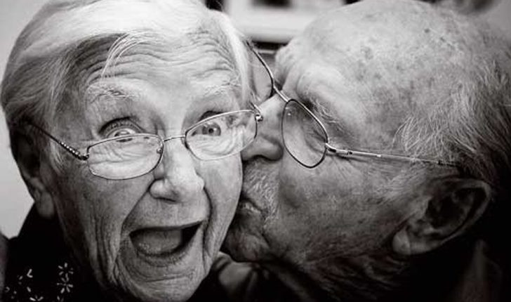 Today, World Kissing Day - KOHA.net