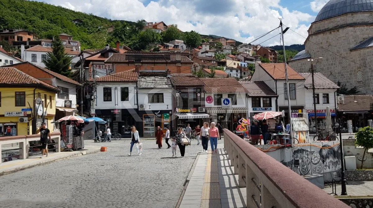 Ahmeti e Haskuka ankohen se Qeveria ua kufizoi orarin e lëvizjes pa i ...