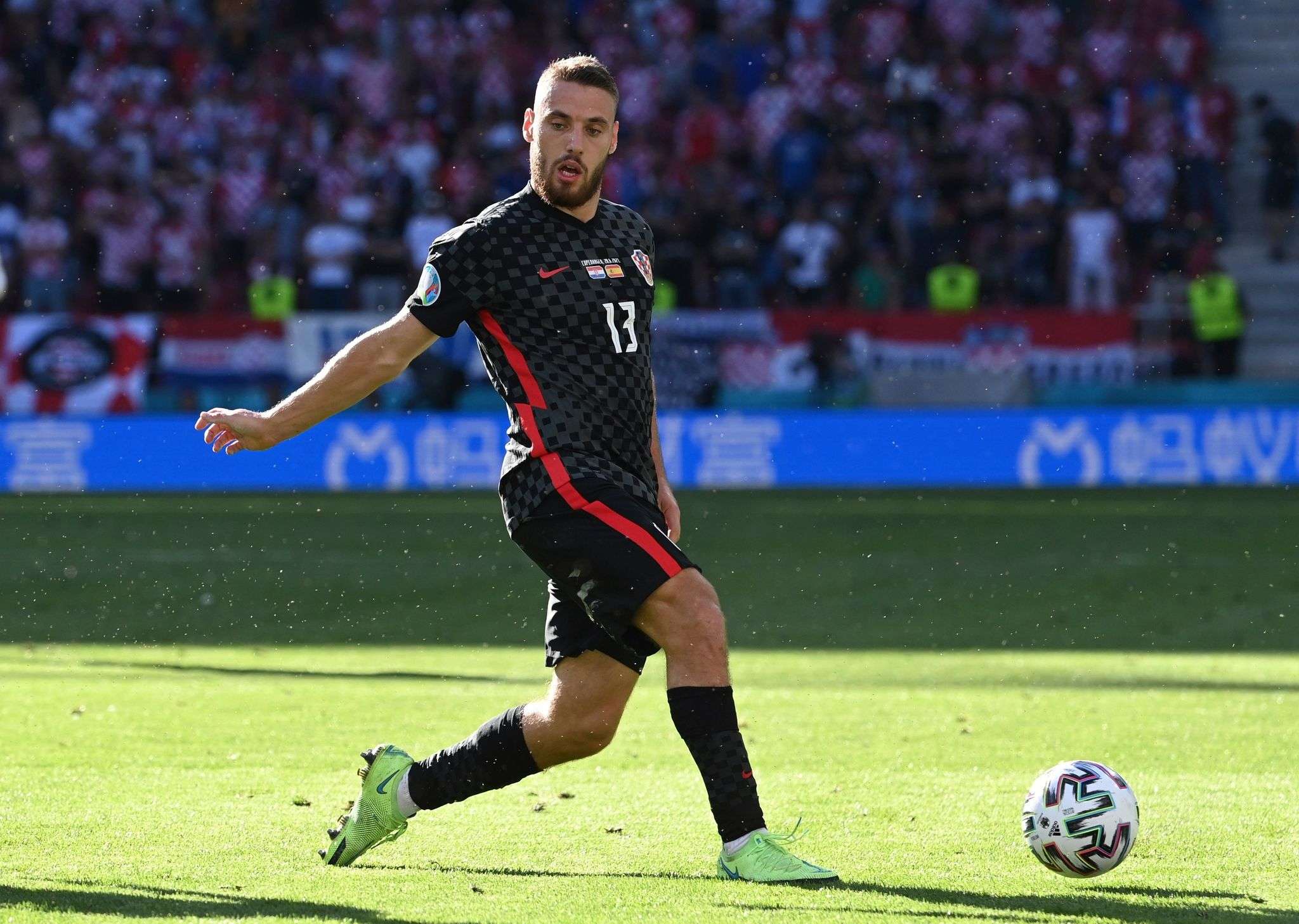 West Ham defeats Milan in the race for Vlasic - KOHA.net