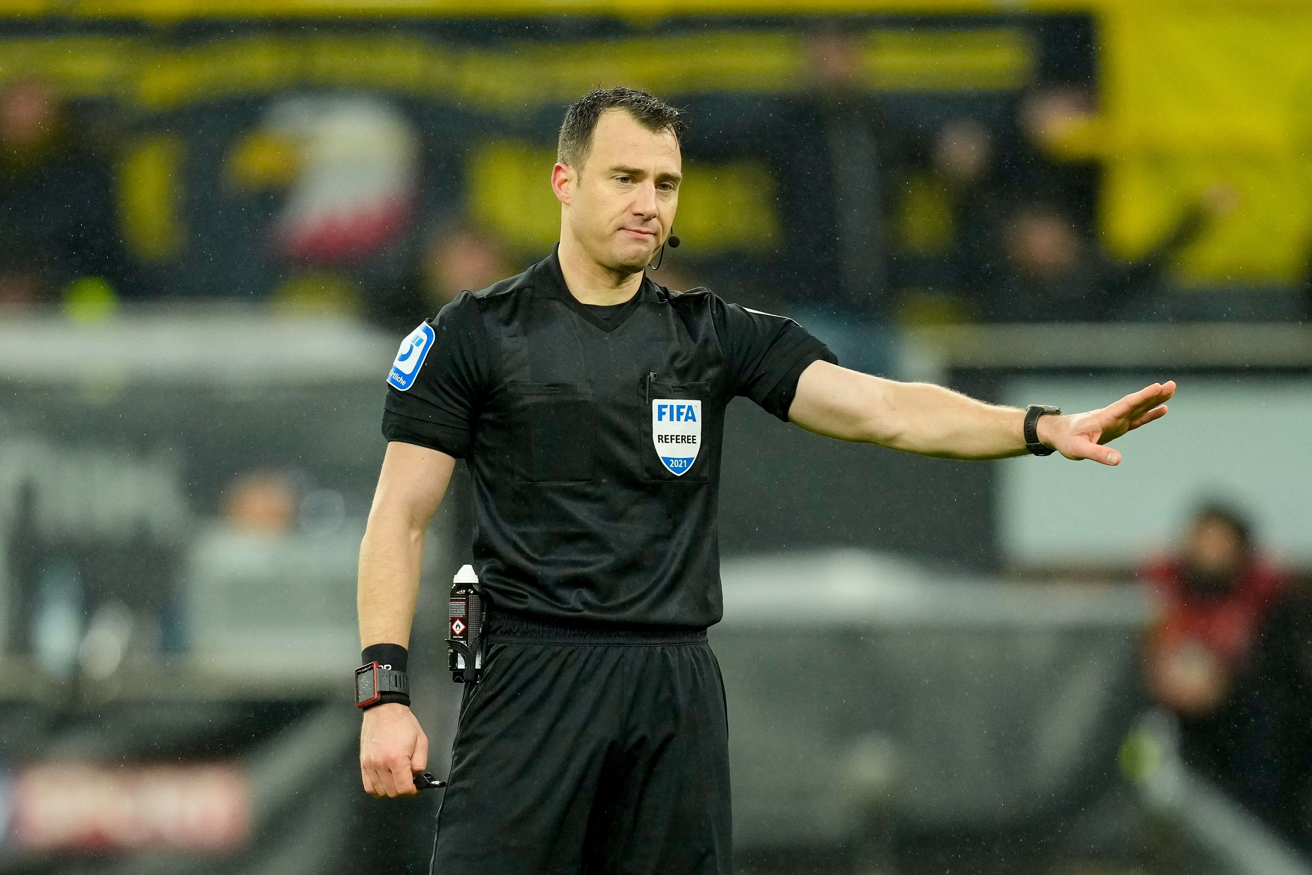 Mafia is aiming to bribe football referees to fix matches - KOHA.net