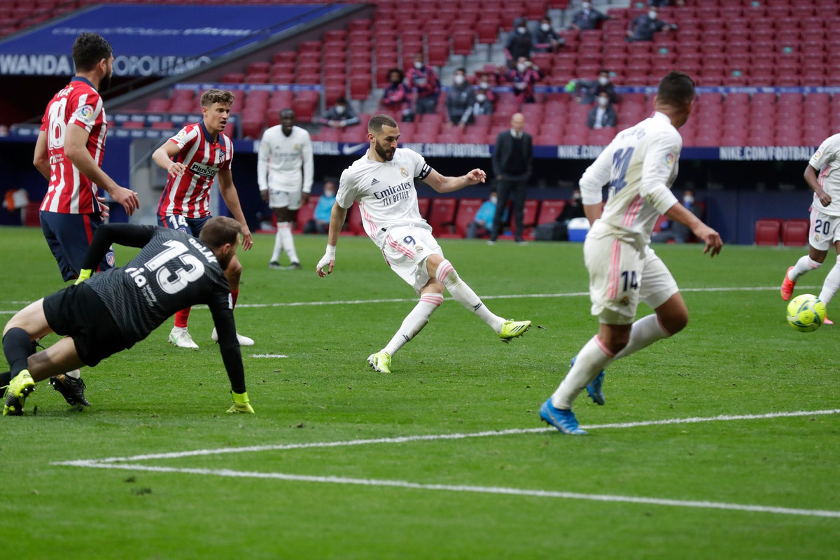 Suarez scores for Atletico's lead in the Madrid derby - KOHA.net