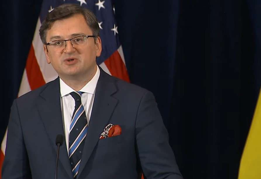 Kuleba Reagon Vështirë Të Besohet Se Kb Ja Mund Të Vendosë Censurë Të
