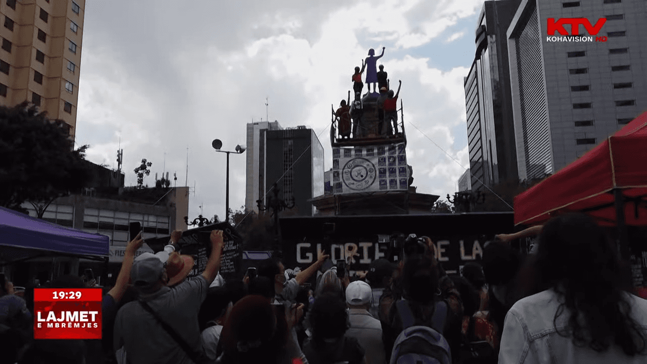 "Women who fight" statues are erected to Mexican activists - KOHA.net