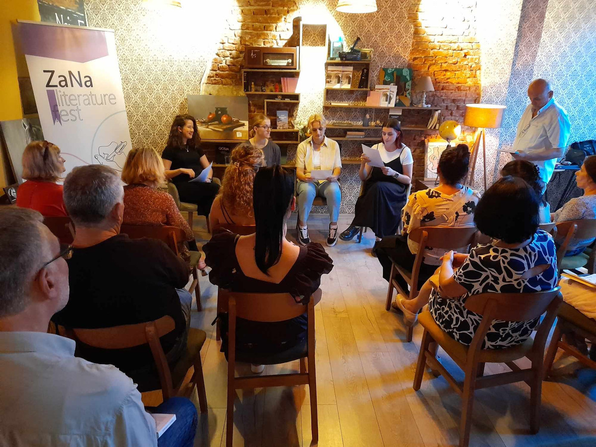 “Zanat” u recitojnë të verbërve në Ferizaj - KOHA.net