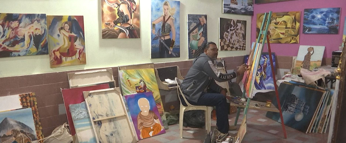 Prisoners help families by selling art - KOHA.net