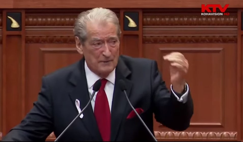 Sali Berisha loses the Appeal, remains "non grata" in Britain - KOHA.net