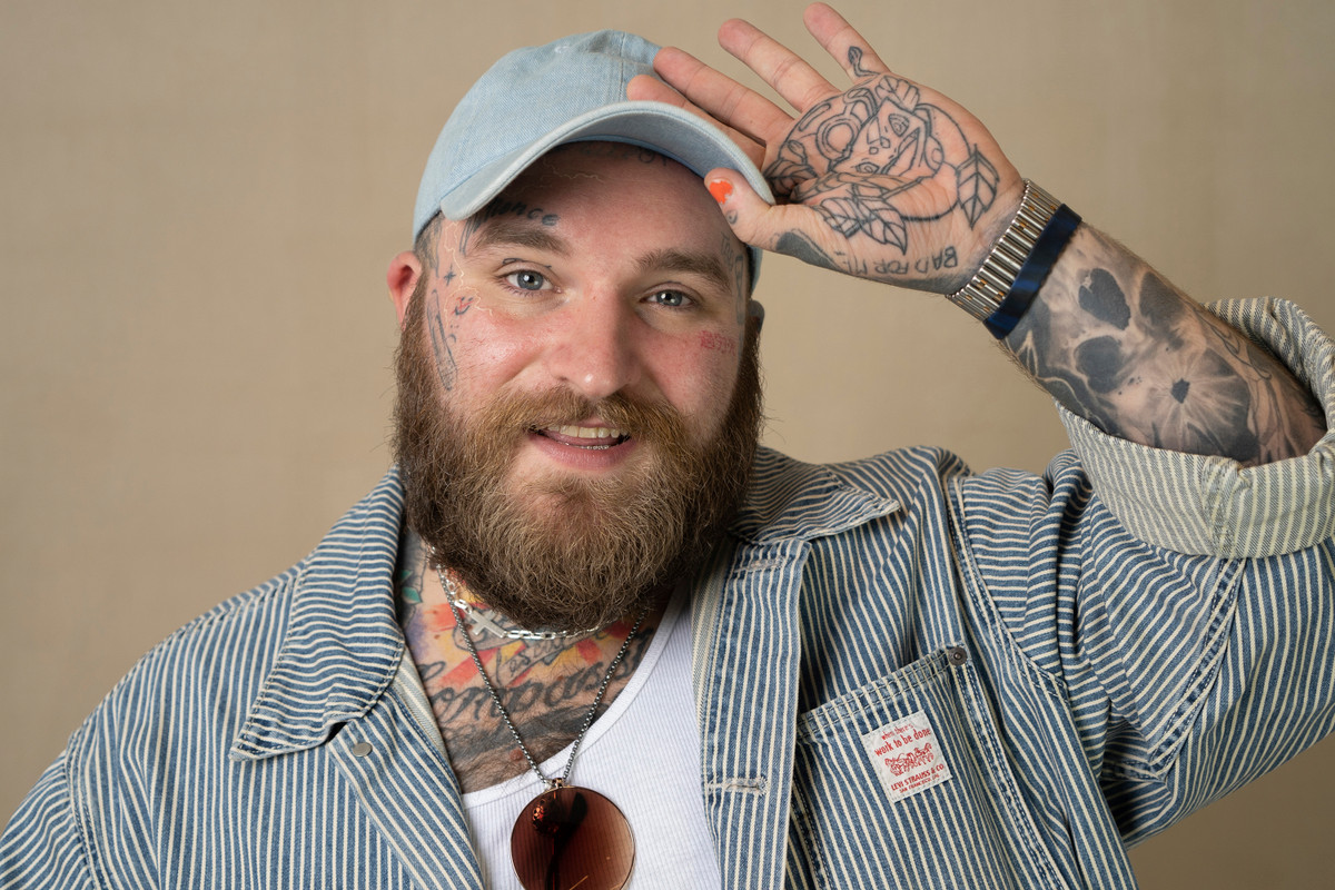 Teddy Swims wirbt für sein Debütalbum – KOHA.net