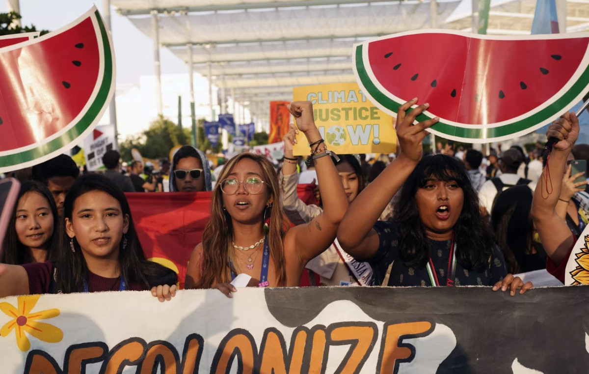 Watermelon, the symbol of solidarity with the Palestinians - KOHA.net