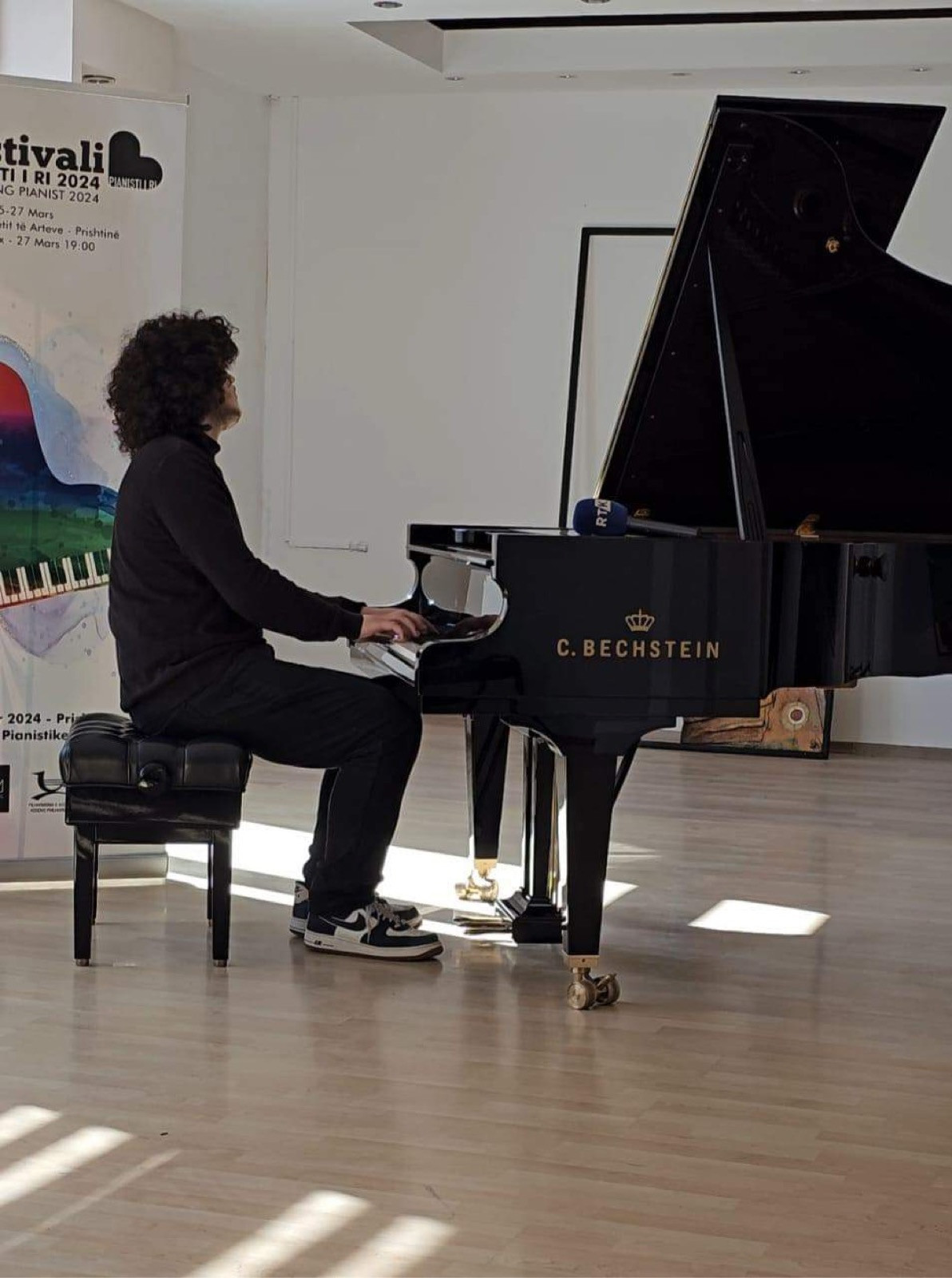 The "New Pianist" between passion and the discovery of talents - KOHA.net