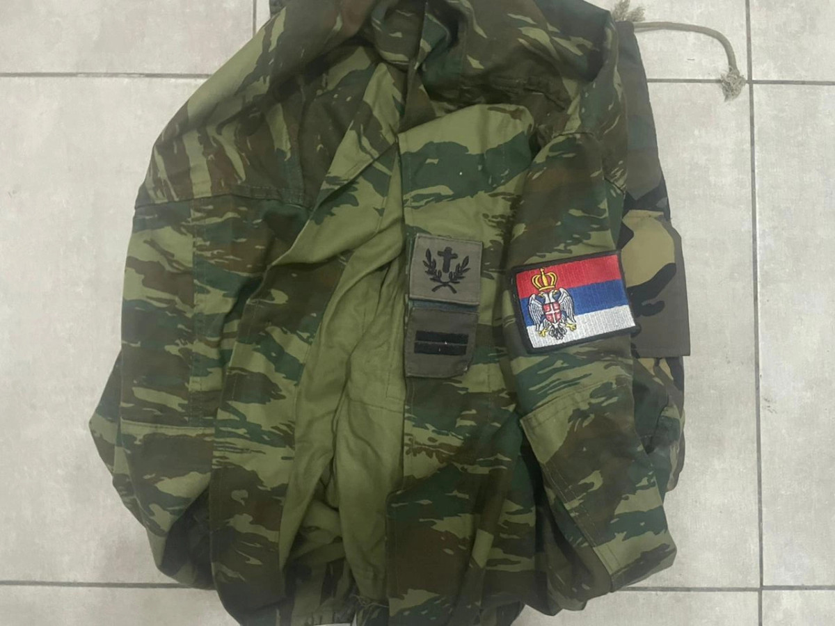 Policia has në malet e Leposaviqit një burrë me pushkë, i gjenden edhe ...