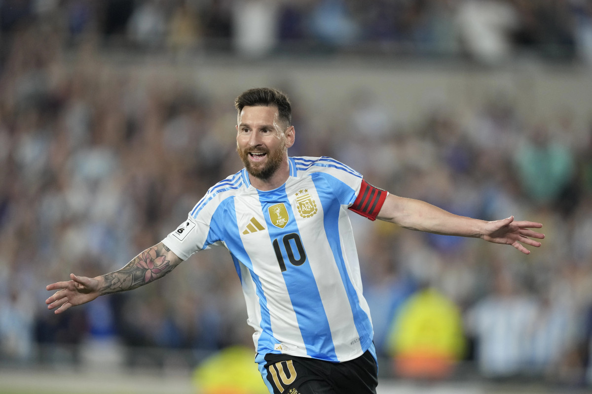 Lionel Messi feels "like a child" after the "hat-trick" against Bolivia ...