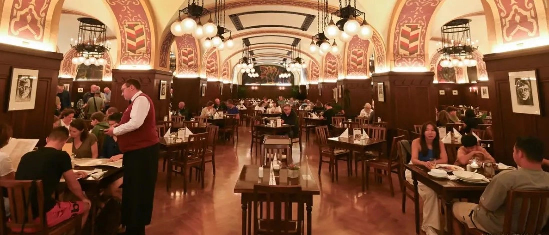 Fünf Jahrhunderte „Auerbachs Keller“ und der Ruhm aus Goethes Faust ...