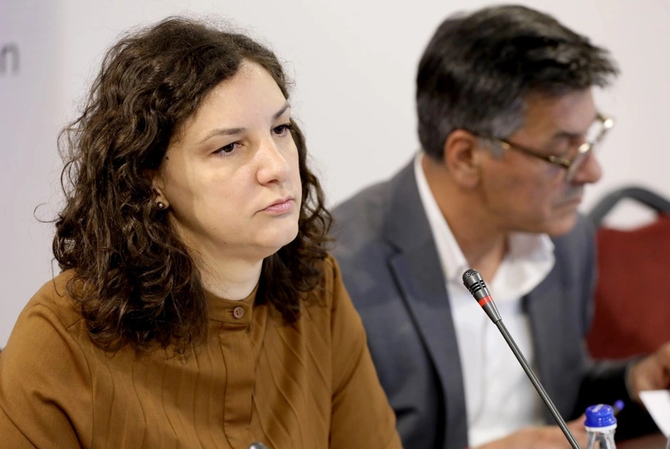 Rizvanolli i reagon LDK-së: Vendimet e ZRRE-së mund të sfidohen vetëm ...