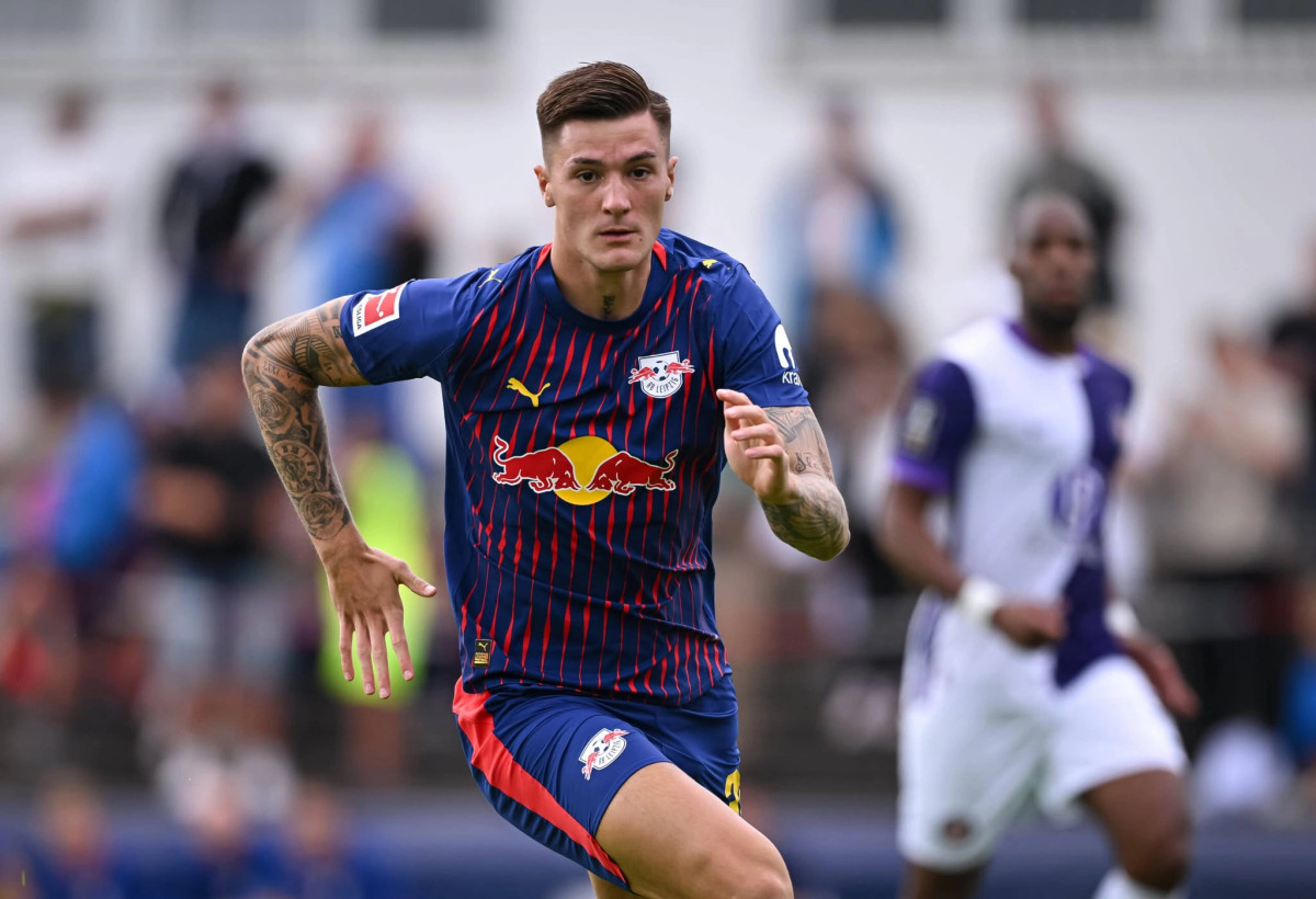 United make offer for Sheshko - KOHA.net