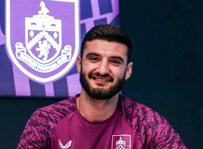 Broja prezantohet te skuadra e re - KOHA.net