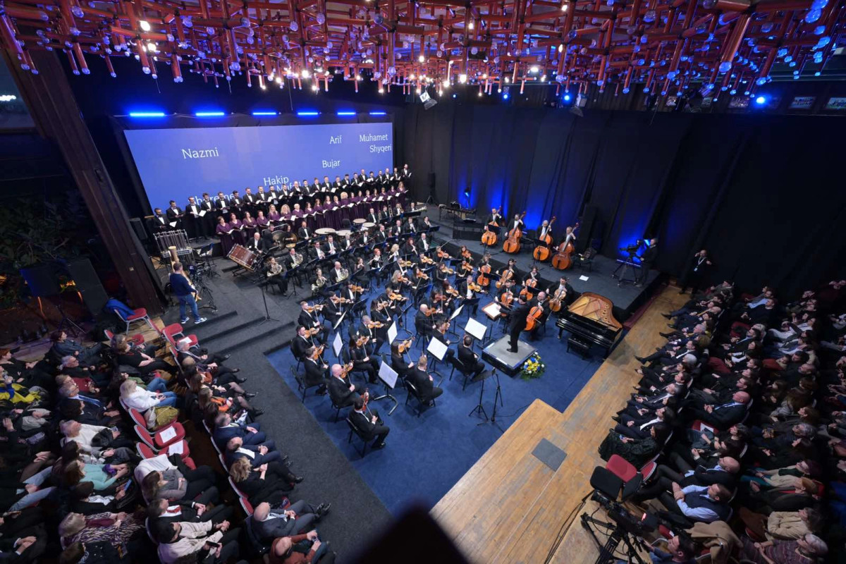 Filharmonia në Ditën e Pavarësisë rrëfen me tinguj epokat deri te festa ...