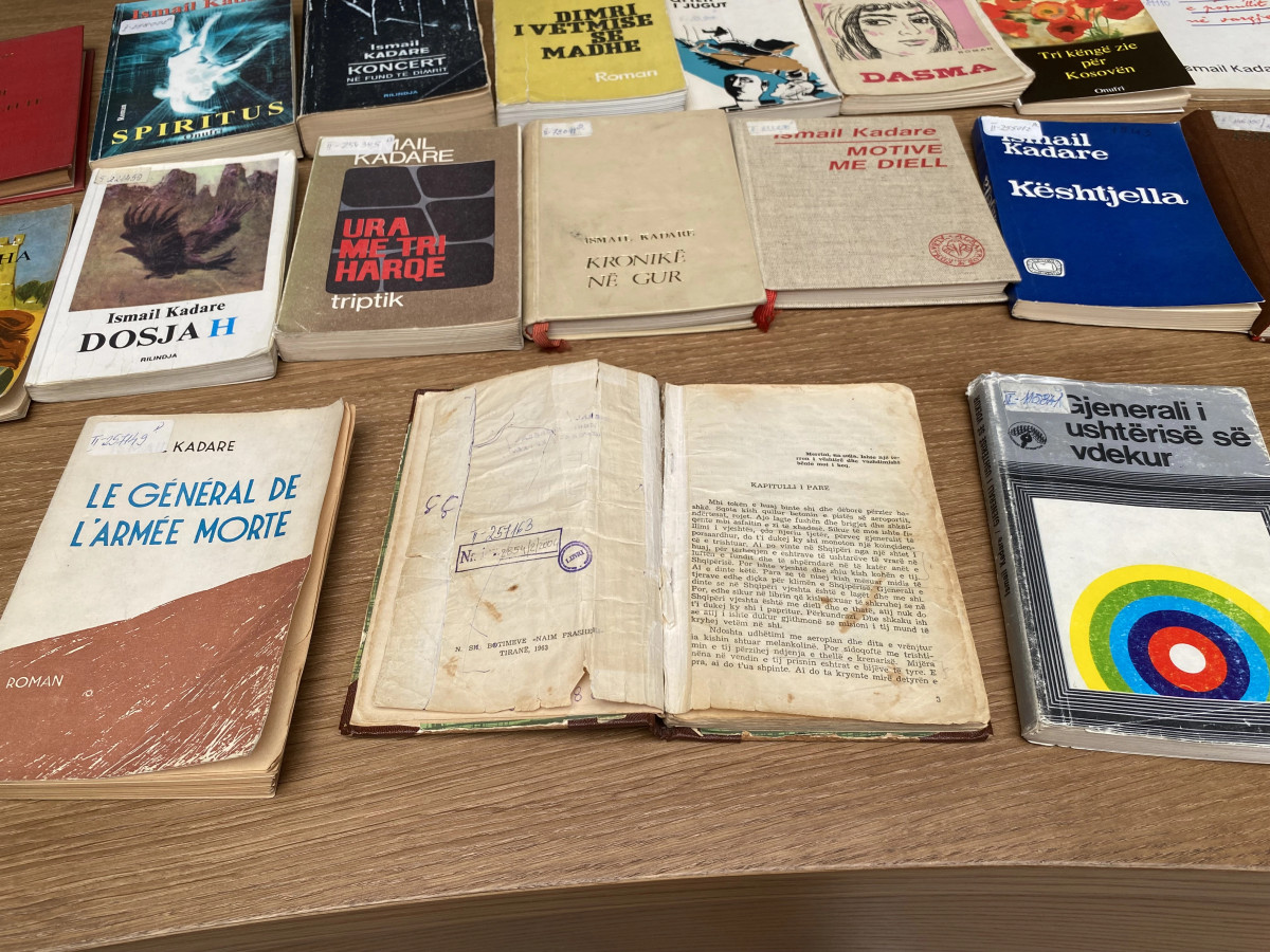 Thesari i Kadaresë në Bibliotekën Kombëtare të Kosovës - KOHA.net
