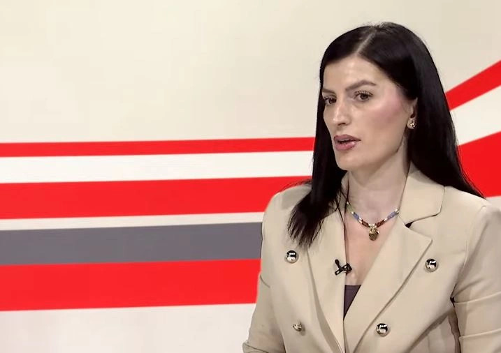Ramaj: Ka neglizhencë në procedurat e prokurimit për barnat në SHSKUK ...