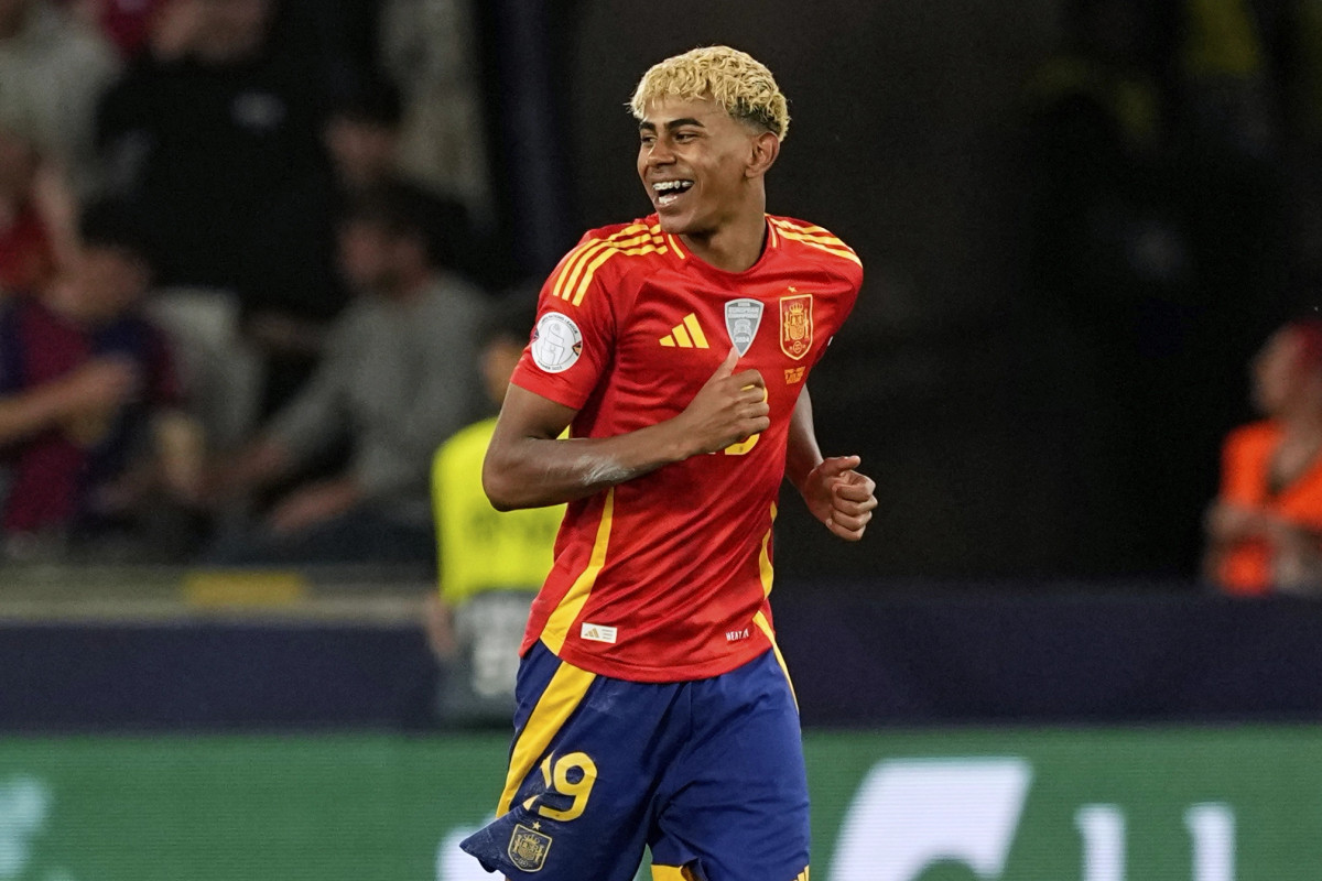 Festa e ditëlindjes: Yamali përballet me padi për angazhimin e njerëzve ...