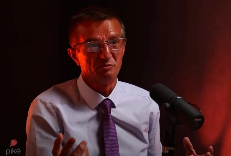 Emisioni i plotë: Faton Topalli në PIKË me Veton Surroin | Pjesa II ...