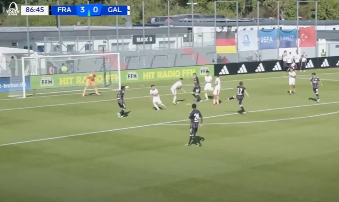 Four minutes after being substituted, Prenaj scores a super goal in the ...