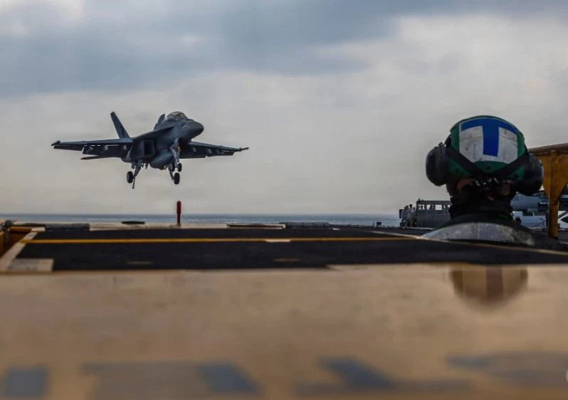 Houthi threatens new attacks as US aircraft carrier approaches Iran ...