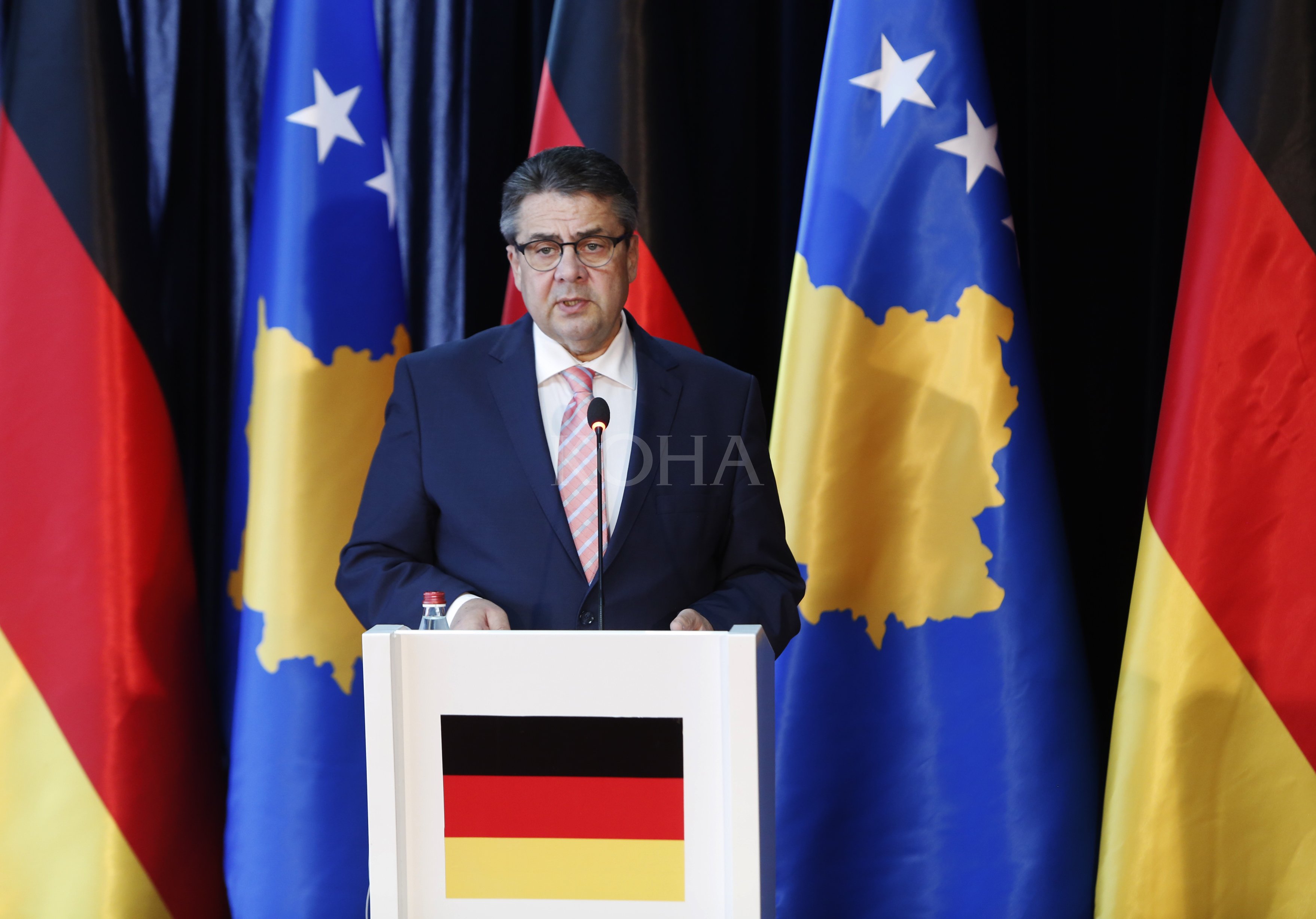 Le ministre allemand des Affaires étrangères, Sigmar Gabriel, se rend ...